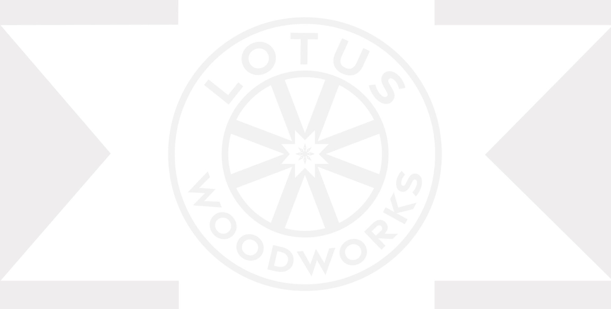 Expanding Round Table | Lotus Woodworks